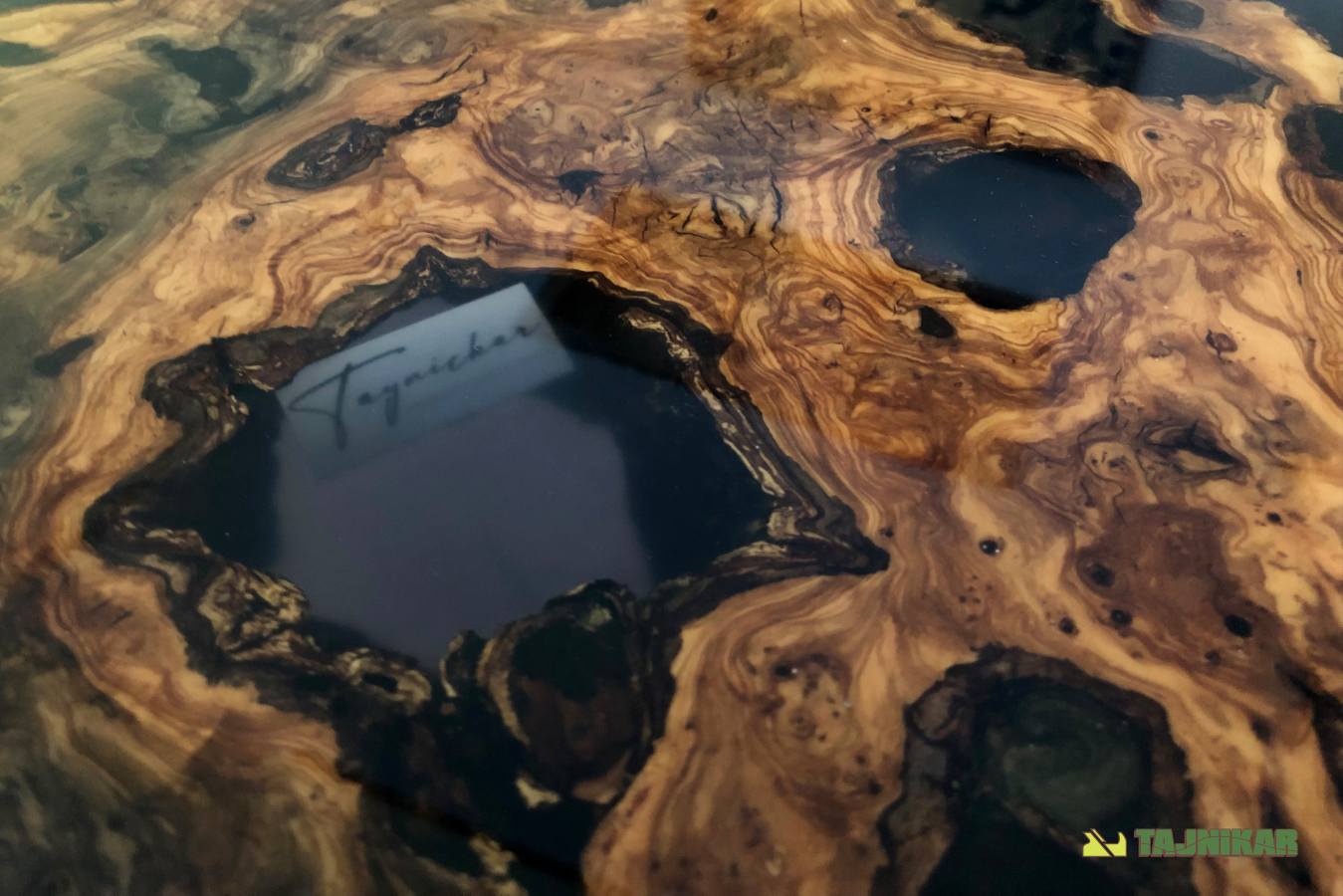 Epoxy resin and olive root table - Taynickar-luxuryfurniture.com