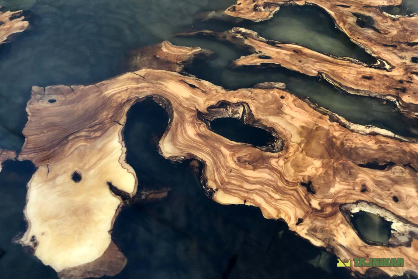 Epoxy resin and olive root table - Taynickar-luxuryfurniture.com